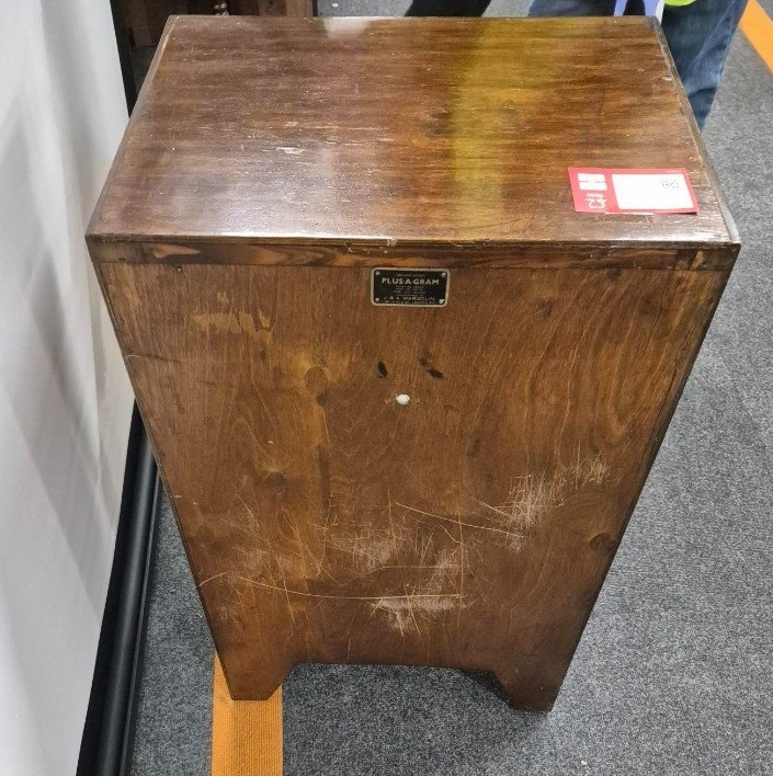 Antique Art Deco PLUS-A-GRAM Walnut Radiogram / Record Player Cabinet ...