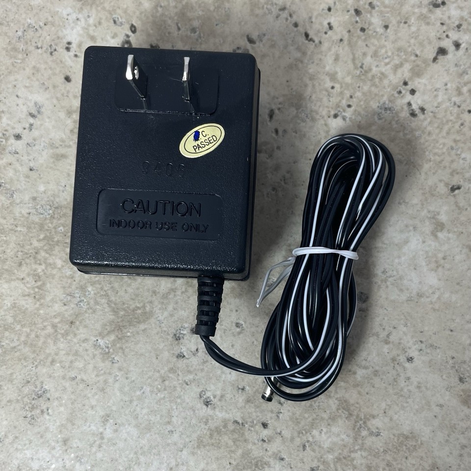 AIWA AC Adaptor Model AC-A62U Input AC 120V 60Hz Output DC 6V 300mA ...