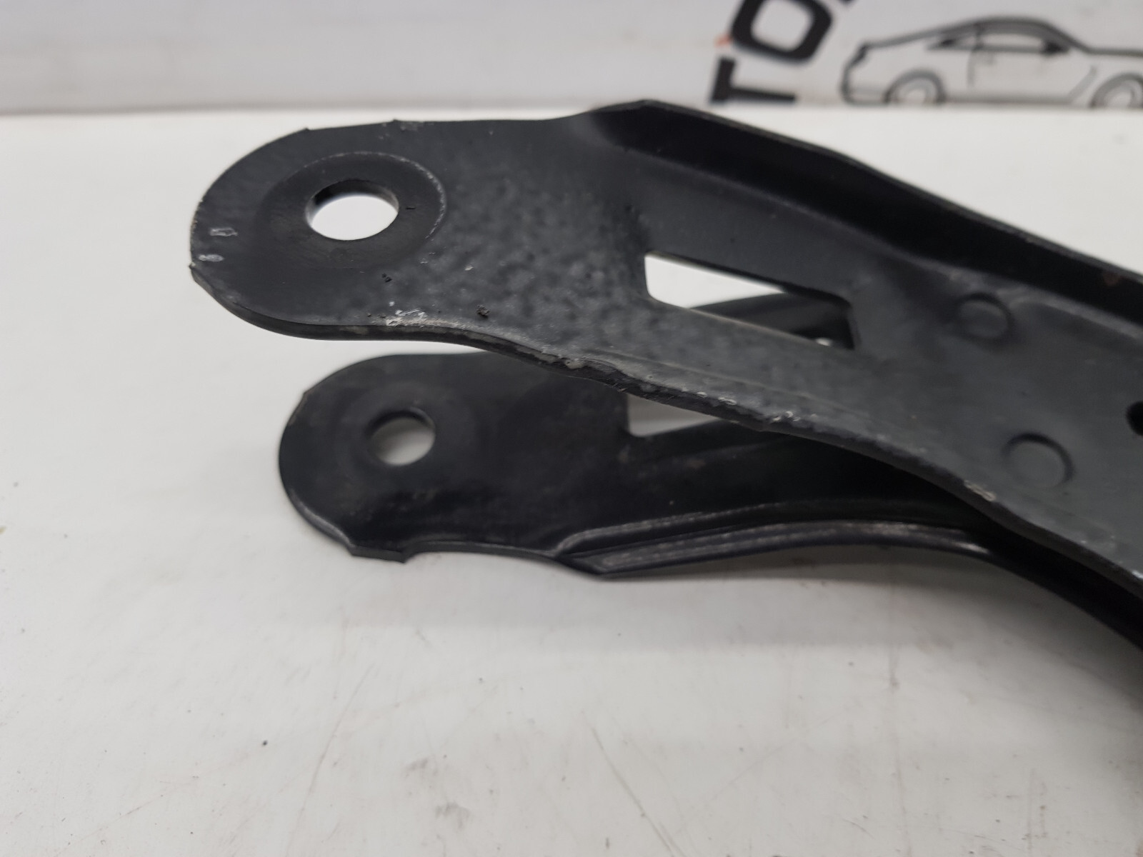 2018 MERCEDES GLA CLASS X156 1.6 PETROL REAR LEFT SIDE CONTROL ARM ...