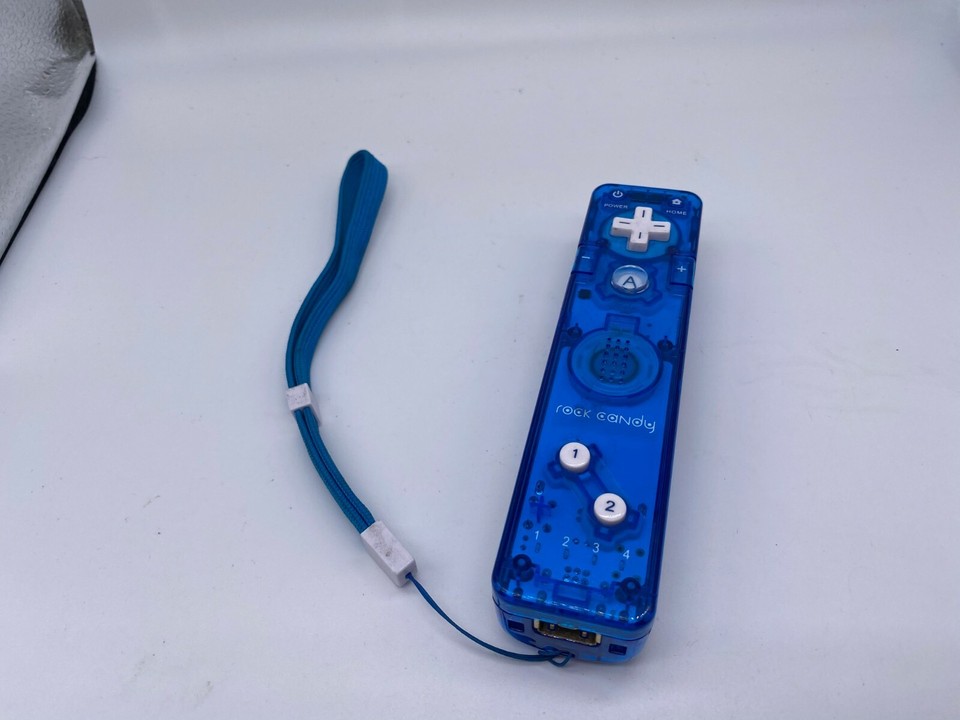 Nintendo Wii Console Blue Rock Candy Wiimote Remote w/ Strap & Nunchuck ...
