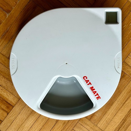 Cat Mate C500 Digital Automatic Pet Feeder PRE-OWNED | eBay
