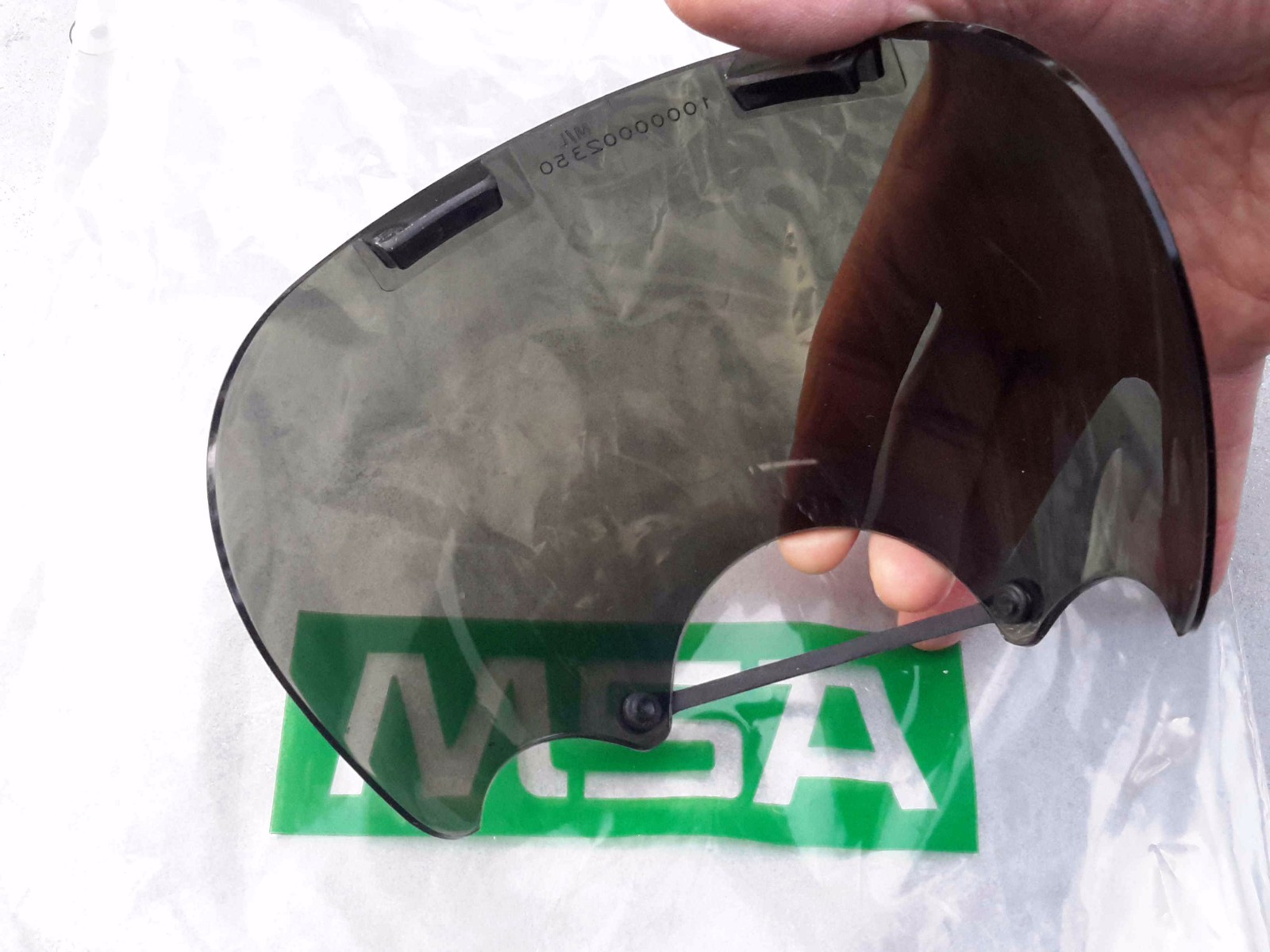 MSA Tinted/Smoke Lens Outsert -For Millennium CBRN Gas Mask, Size: M/L ...