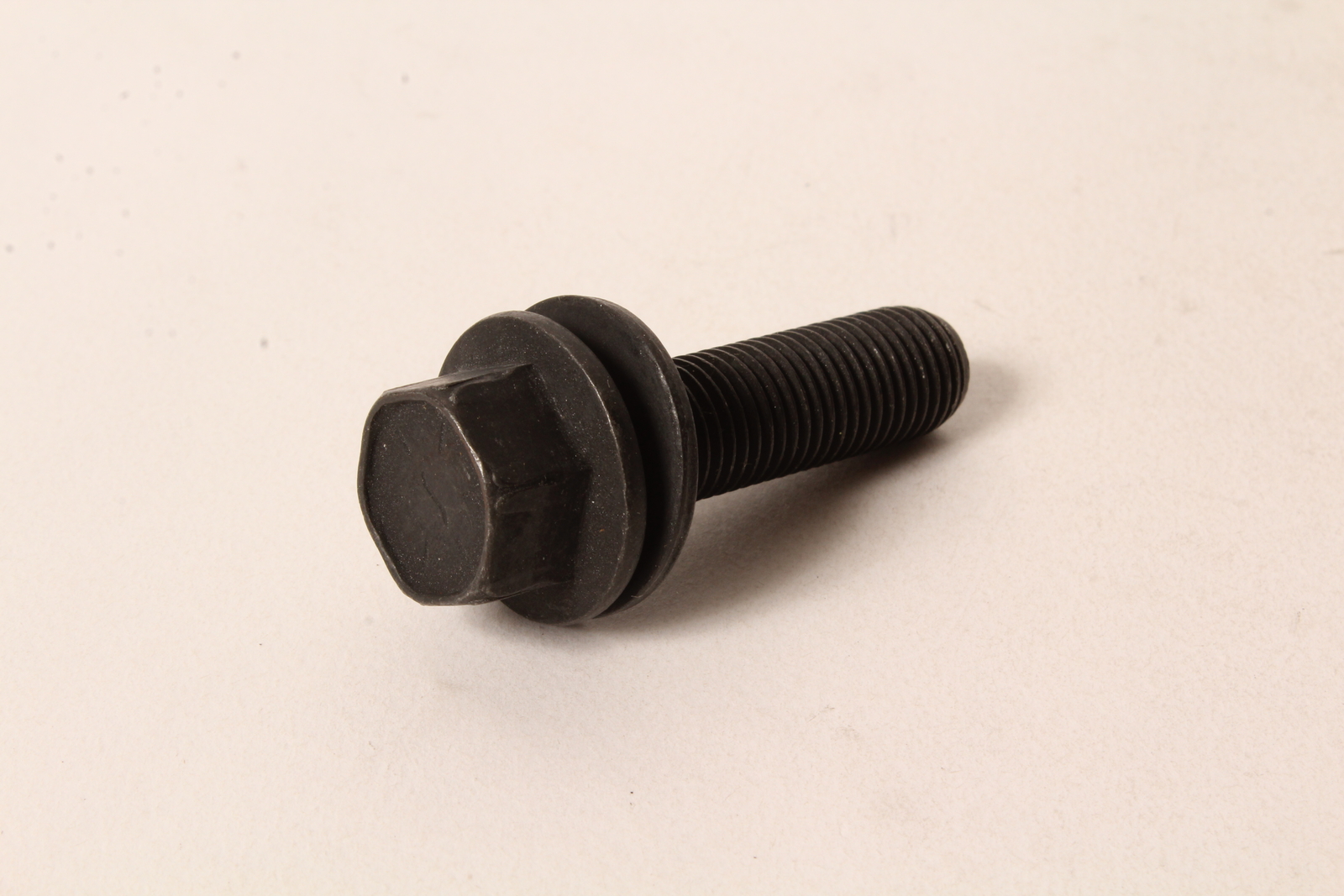 Genuine Exmark Toro 125-2466 Blade Bolt ECS180CKA30000 Metro Recycler ...