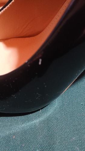 Sassy Black And Maroon Gradient Heels Size 9 Perfect For Any Occasion ...