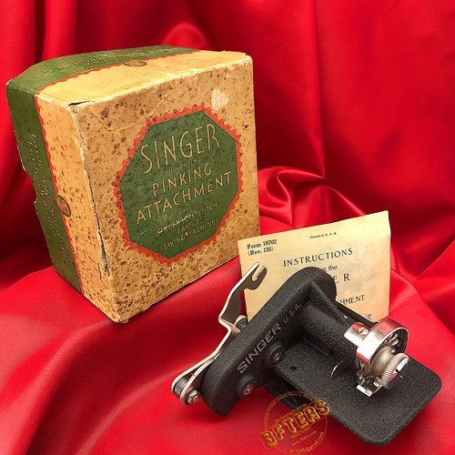 Vtg SINGER Pinking Attachment Godzilla Pinker Featherweight 221 222 201 ...