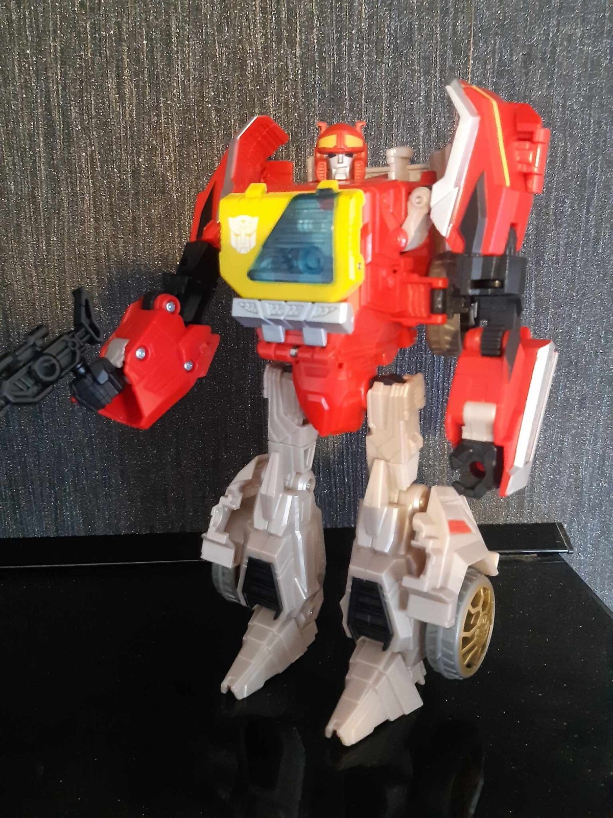 Transformers Fall of Cybertron (Generations) Blaster (w/5 discs ...