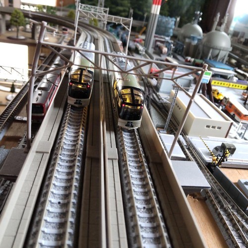 E001 TRAIN SUITE Shiki-shima with interior lighting from Japan | eBay