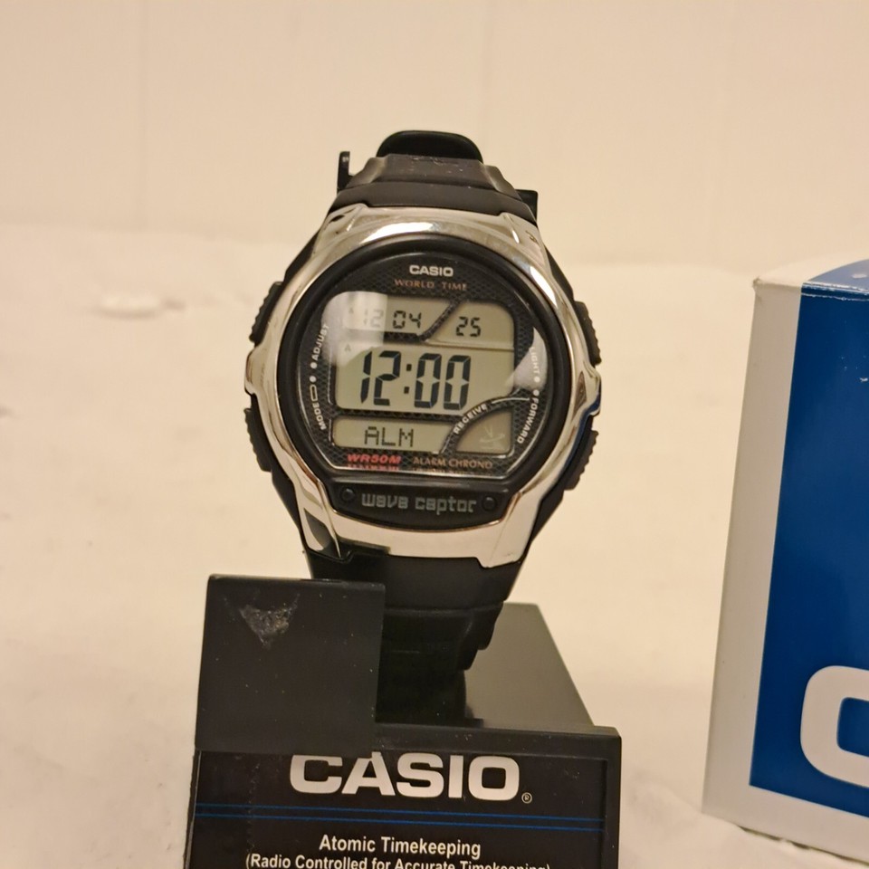 Casio WV-58A Mod 3054 Men 50m Wave Ceptor Atomic Digital Watch Hours ...