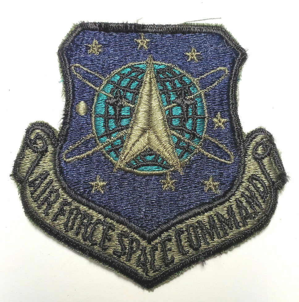 Stargate Universe Logo Review: Stargate Universe Set To Rock The