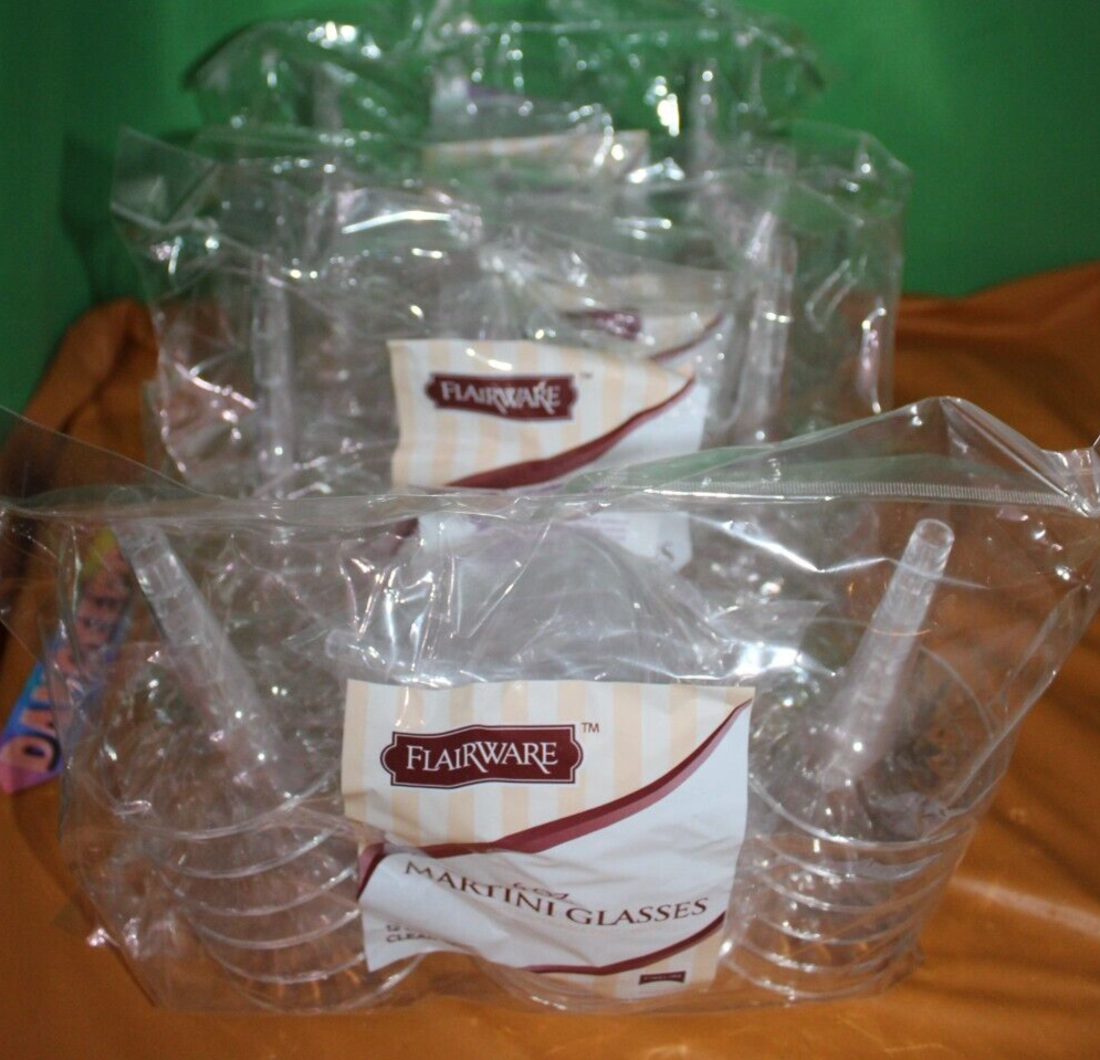 72 Piece Formal Flairware Clear Plastic 6Oz Martini Glasses Disposable ...