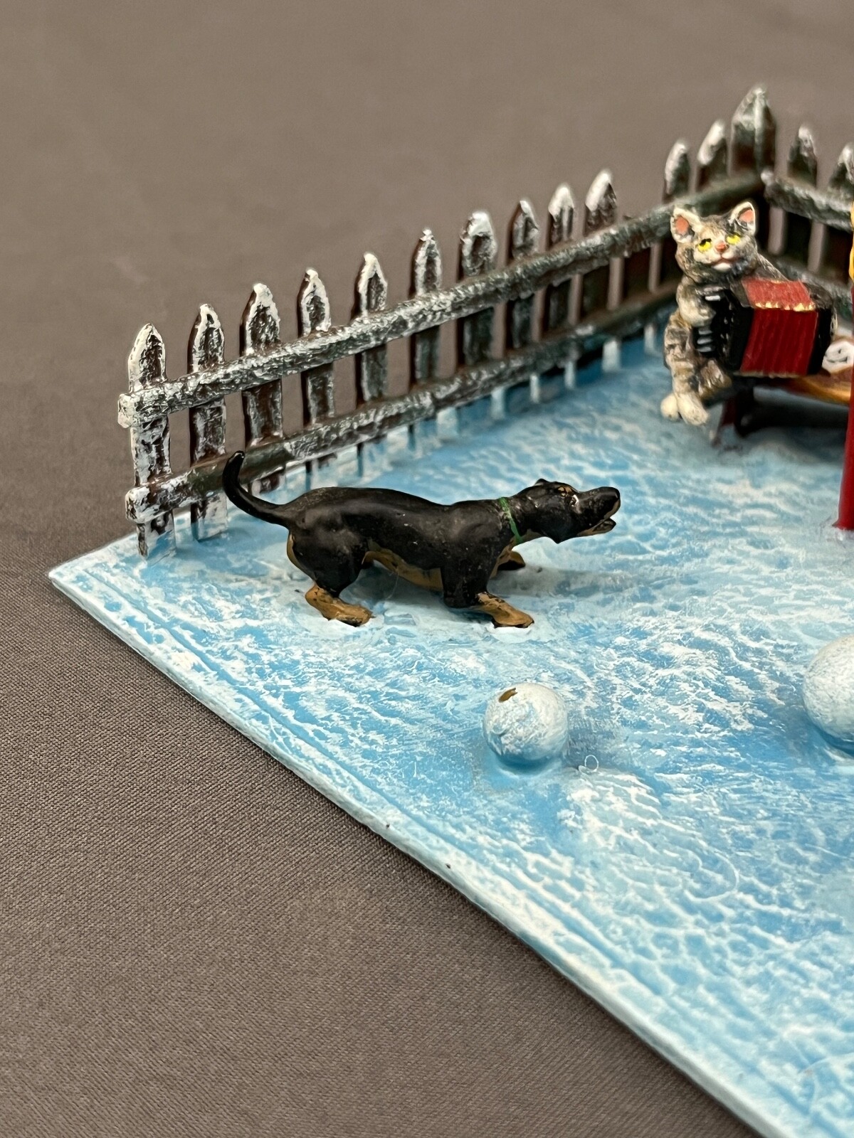 Cold Painted Bronze Diorama Miniature Winter Scene Snowman and Animals ...