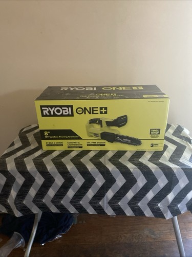 Ryobi PCLCW01B 18V ONE+ 6-inch Cordless Portable Pruning Chainsaw (TOOL ...