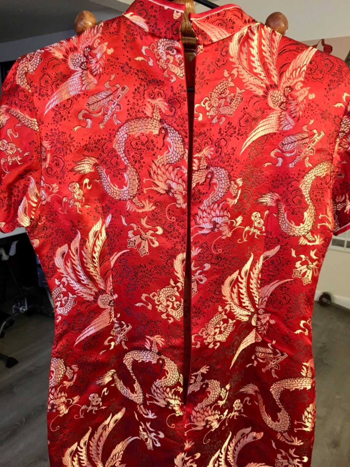 Traditional Short Chinese Cheongsam w/ Dragons, Koi, … - Gem