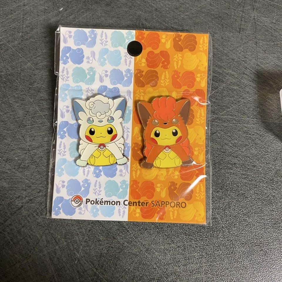 Pikachu Alolan Vulpix Vulpix Poncho Pin Badge Pokemon Center Japan New ...