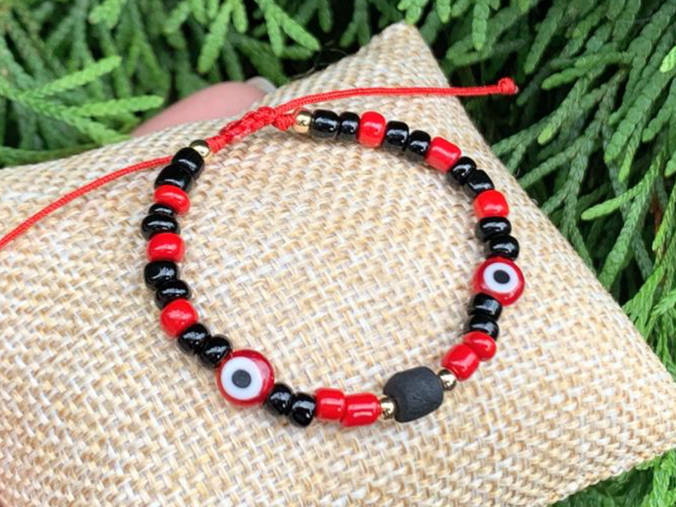 Evil eye baby bracelet azabache protection newborn gift Mal de ojo jet ...