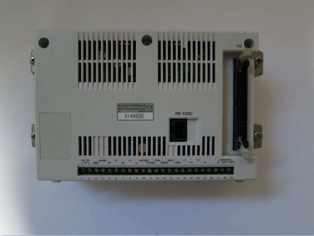 Keyence HIGH-ACCURACY CCD MICROMETER LS-7001 + LS-7030T / LS-7030R 23-3 ...