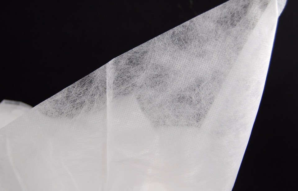 Agribon AG-19 Plant Cover - Frost, Insect, & Sun Protection - 83" x 100 ...