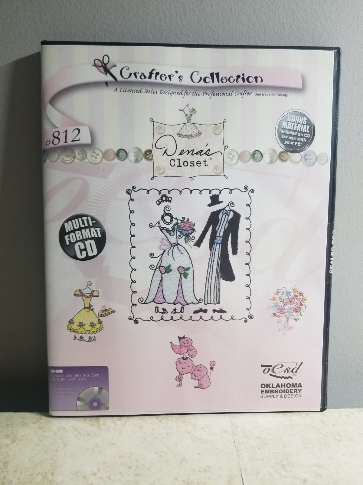 OESD Machine Embroidery Design CD Dena’s Closet #812 | eBay