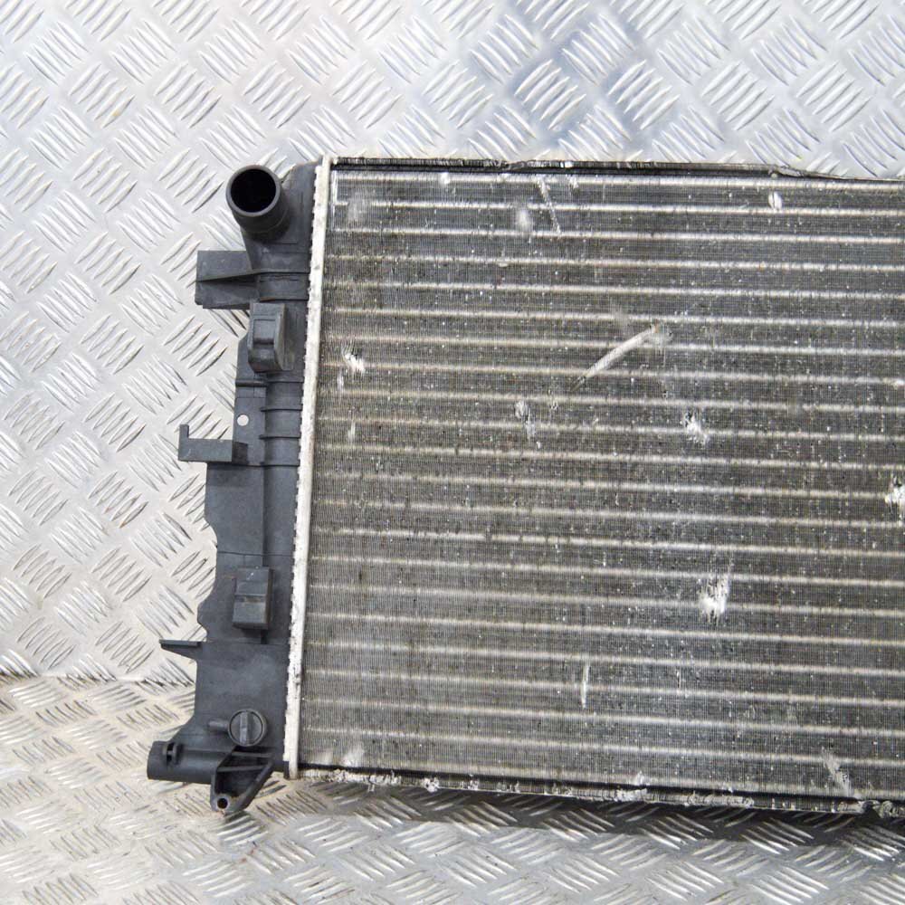 MERCEDES-BENZ SPRINTER W906 2.1d 95Kw Engine Cooling Radiator ...