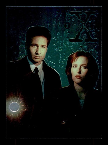 1995 Topps Finest Chromium The X-Files #TXFM1 Mulder and Scully Promo ...