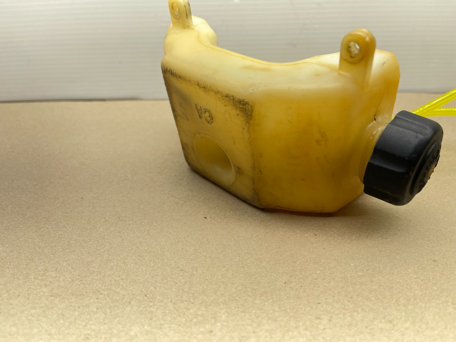 Homelite Ryobi Ss26 Trimmer Fuel Tank 308675001 308675051 for sale ...