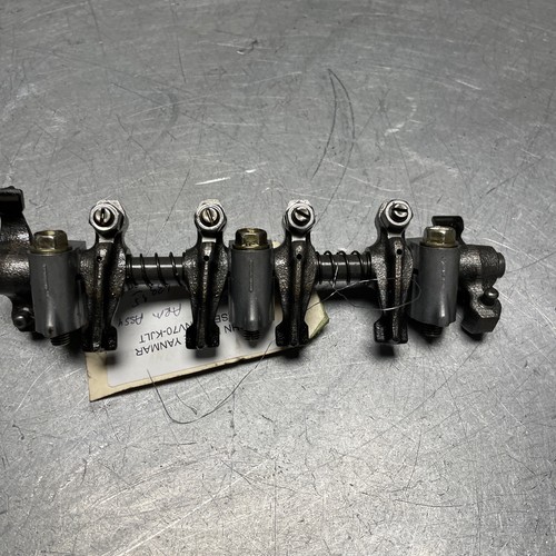 OEM GOOD USED JOHN DEERE YANMAR DIESEL 3TNV70-KJLT ROCKER ARM ASSEMBLY ...