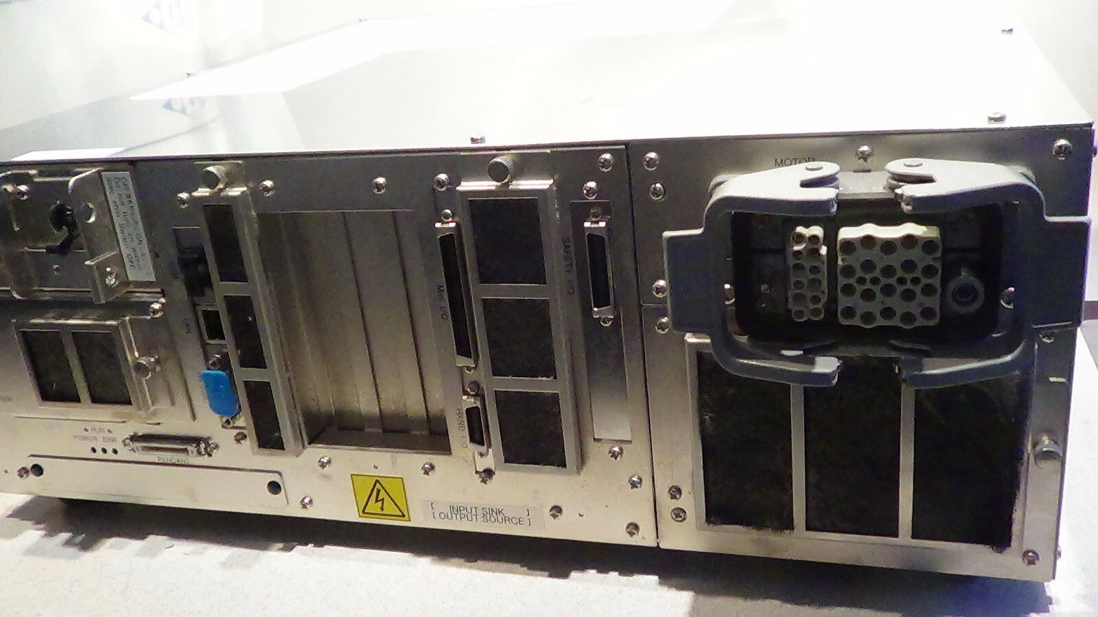 Denso Wave VS068A2-AV6-NNN-NNN BN-NNNN Robot w/ RC7M-VSA2-2NNP-NB-NNN ...