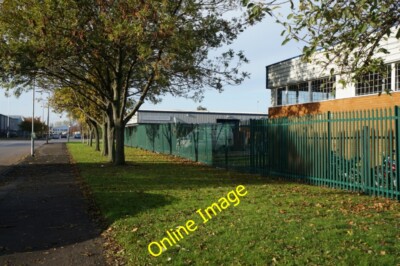Photo 6x4 Oslo Road, Sutton Fields, Hull West Carr/TA0932 c2013 | eBay UK