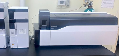 Refurbished Tested Working Shimadzu LCMS 8050 with Shimadzu Prominence ...