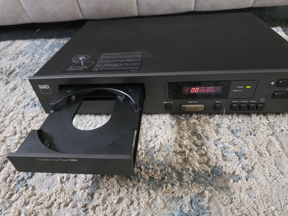 NAD 5220 Compact Disc Player - Vintage Audiophile Quality 1987 Cd ...