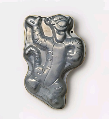 Wilton Disney Tigger The Tiger Character Cake Pan Baking Jello Mold ...