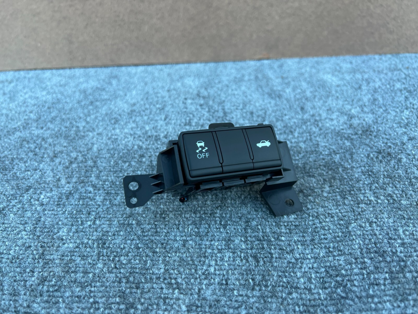 INFINITI Q50 Q60 2014-2022 OEM DASH TRUNK TRACTION CONTROL SWITCH ...