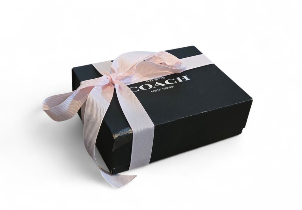 Coach Empty Gift Box + Ribbon w/ Magnetic Closure - Medium Box + Pink ...