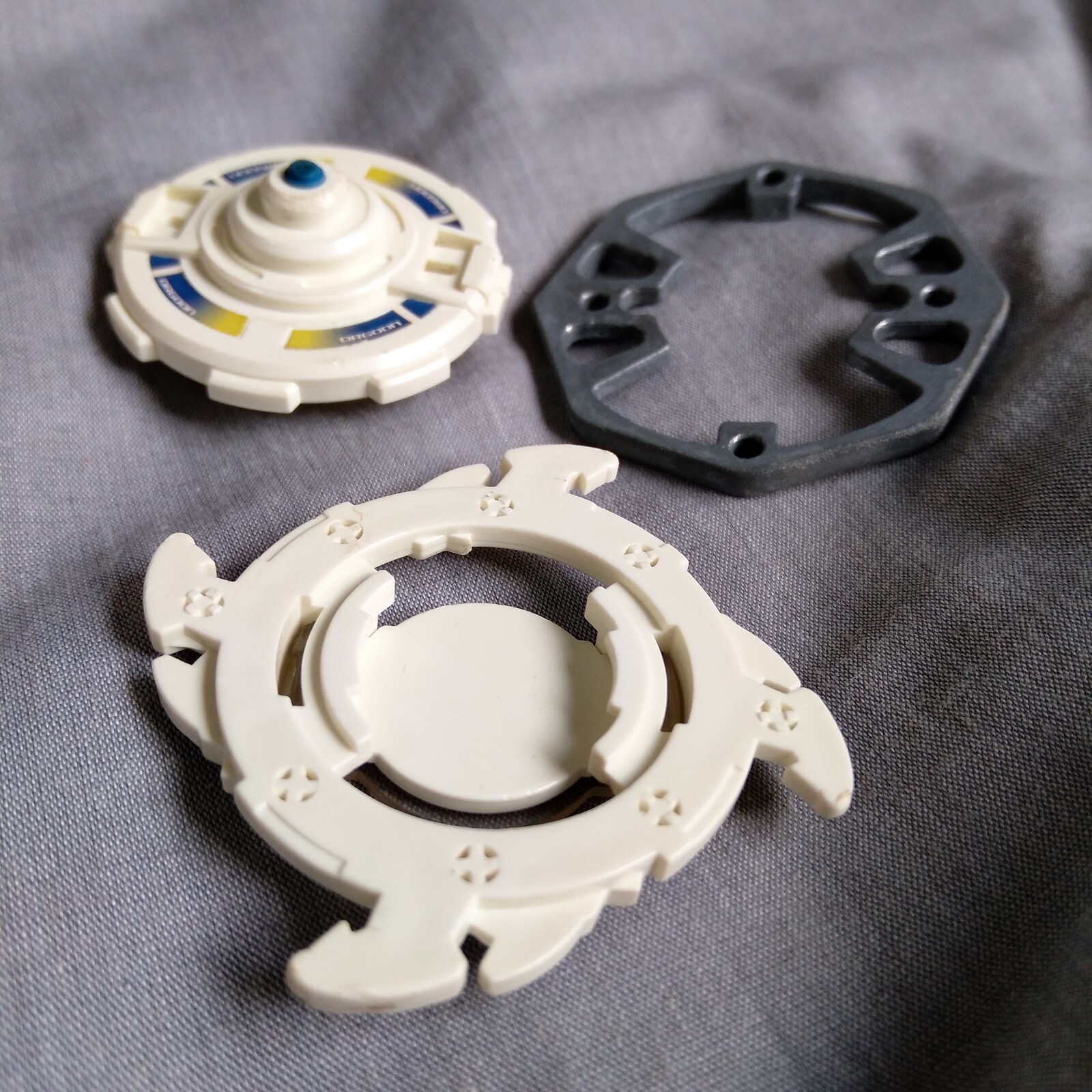 34 Dragoon S (Storm) - Bakuten Shoot Beyblade Tyson Granger claw AR ...