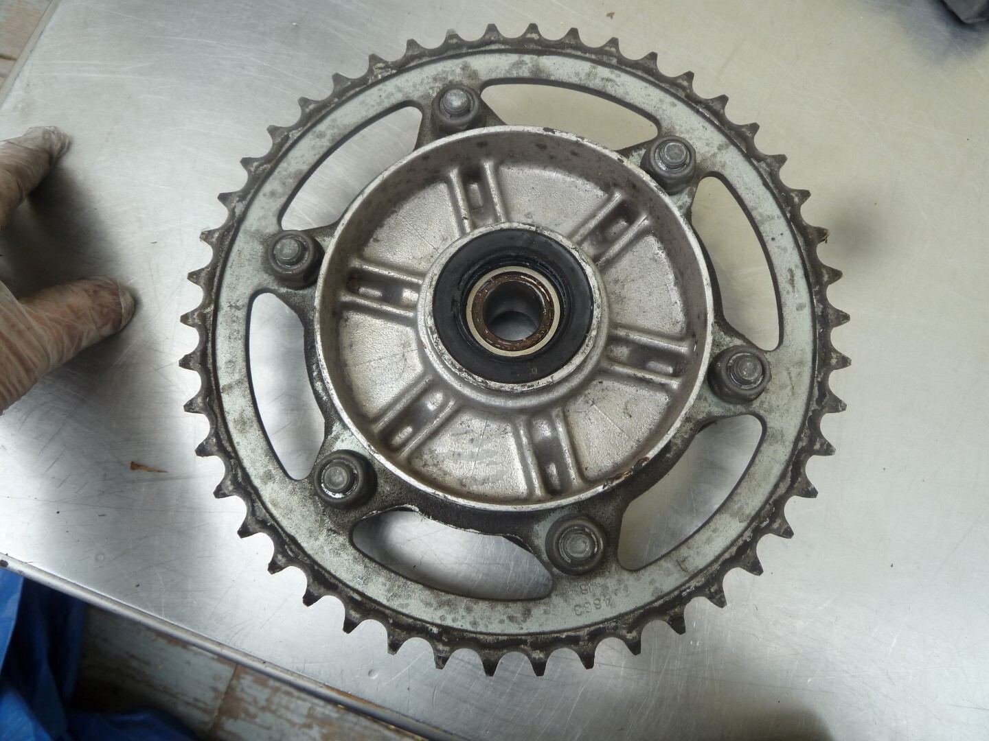 Rear sprocket & carrier CBR600F4i 99 01-06 F4i cbr 600 Honda #E1.5 | eBay