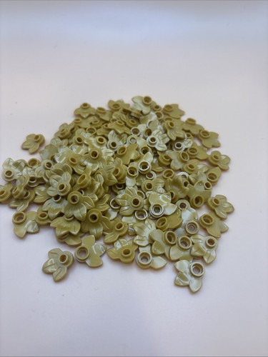 Lego 125 New Pieces Plants Leaf Modified Plate Round 1x1 with 3 Leaves ...