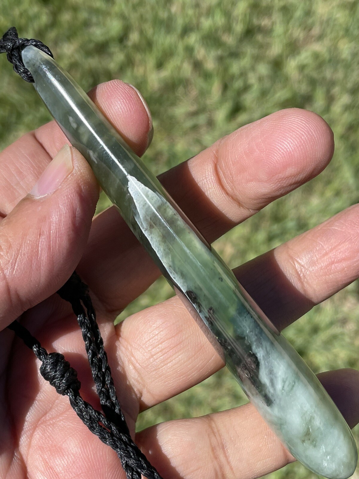 110mm NZ BOWENITE Maori Greenstone Pounamu RAREST WHITE JADE V BIG KURU ...