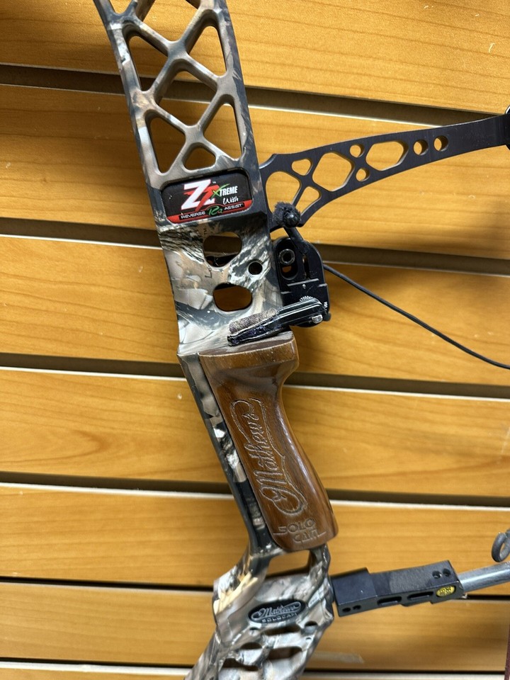 Mathews Z7 Extreme Or Xtreme Compound Bow RH - 60# Max - 30” Cam ...