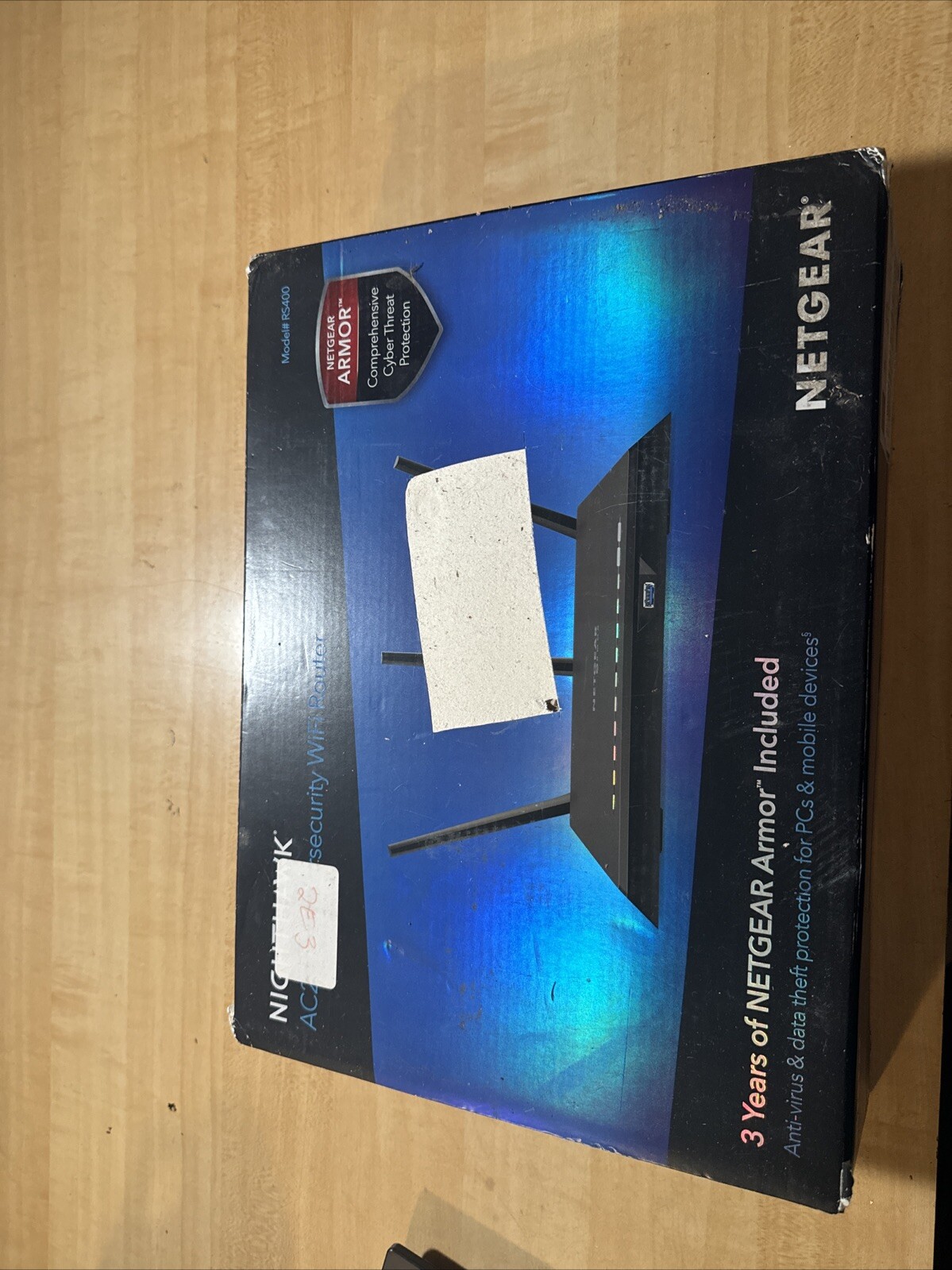 NETGEAR Nighthawk AC2300 Cybersecurity Dual-Band Wi-Fi Router - RS400 ...