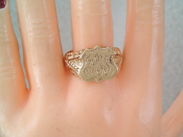 ANTIQUE VICTORIAN 14K YELLOW GOLD ORNATE MENS SIGNET RING sz 10 | eBay