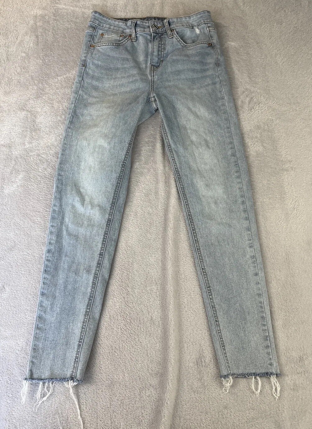 Wild Fable womens light wash high rise Unfinished Hem skinny jeans size ...