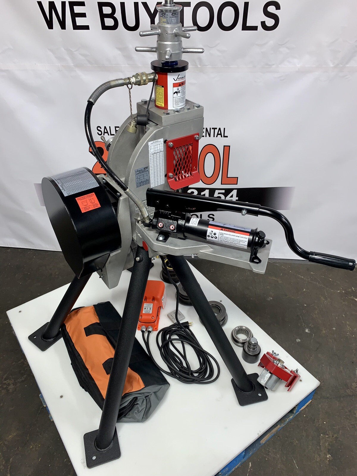 VICTAULIC VE416FSD Hydraulic Vic Roll Groover 2”-16” AGS Grooving ...