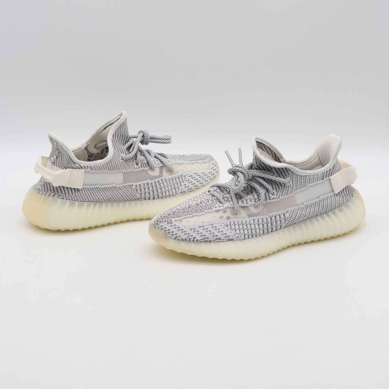 EF2905 adidas Yeezy Boost 350 V2 Static Non-Reflective White Light Grey ...