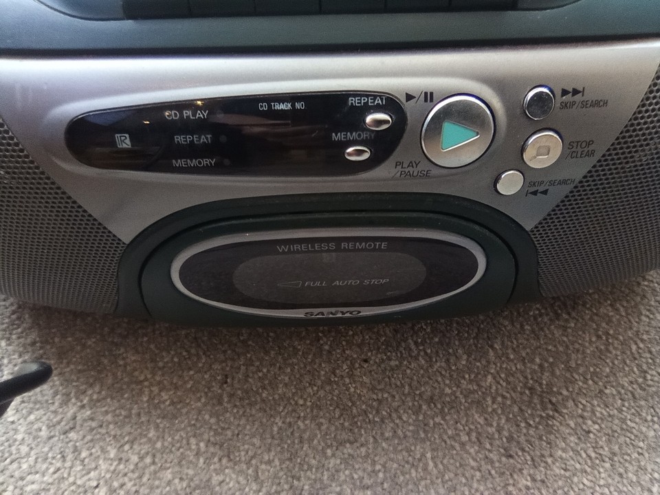 Sanyo portable cd/radio/tape player | eBay UK