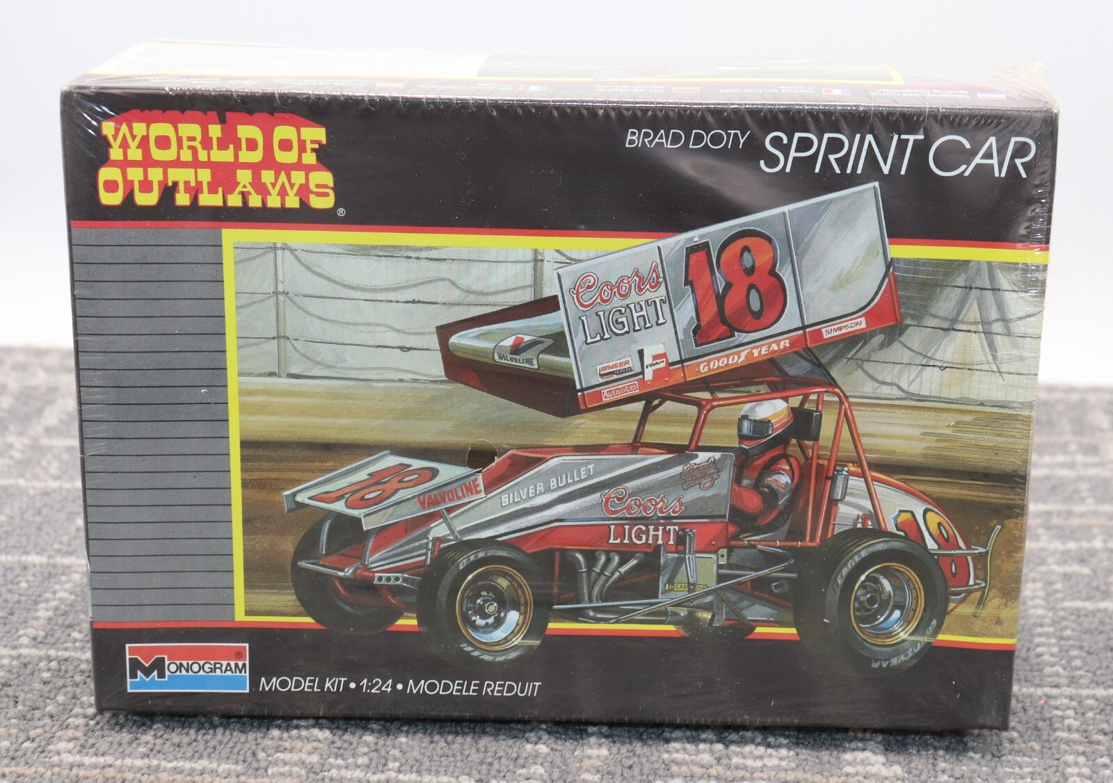 Monogram Brad Doty Sprint Car 1:24 Scale Model World of Outlaws Sealed ...