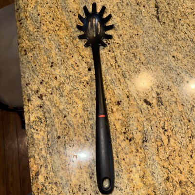 OXO Softworks Pasta Fork Server, Nylon & Silicone, Black, 13.5 inches ...