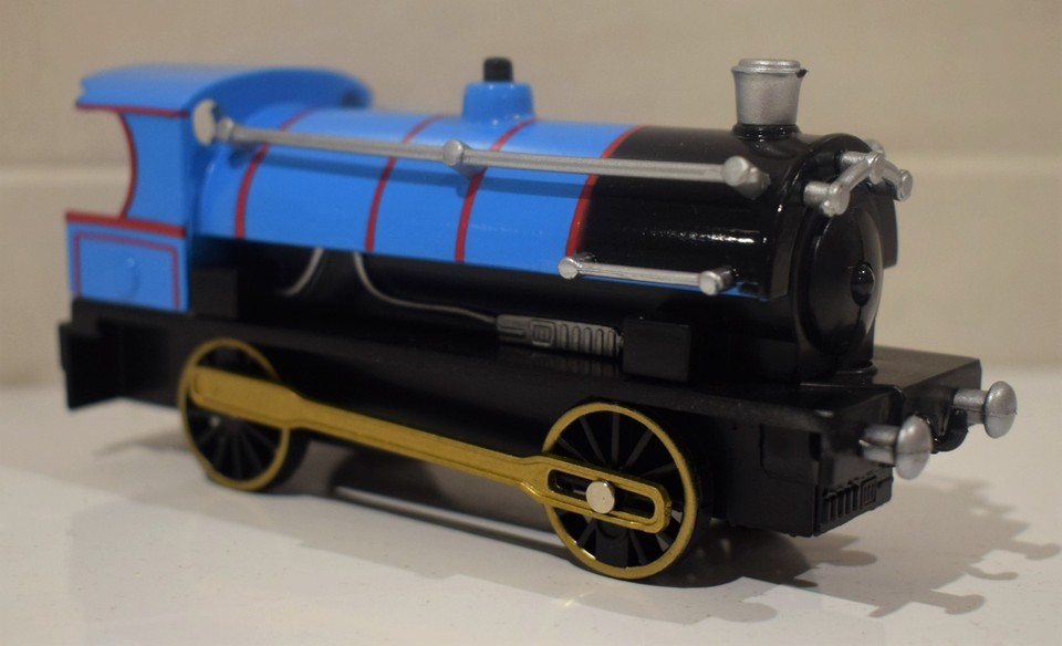 TEAMSTERZ DIECAST MODEL STEAM TANK ENGINE TRAIN SOUNDS RED BLUE THOMAS ...