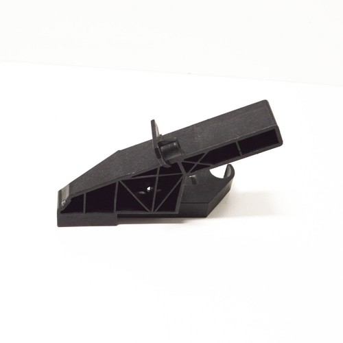 MERCEDES-BENZ C-CLASS W205 Front Right Axis Bracket A2056203501 New ...