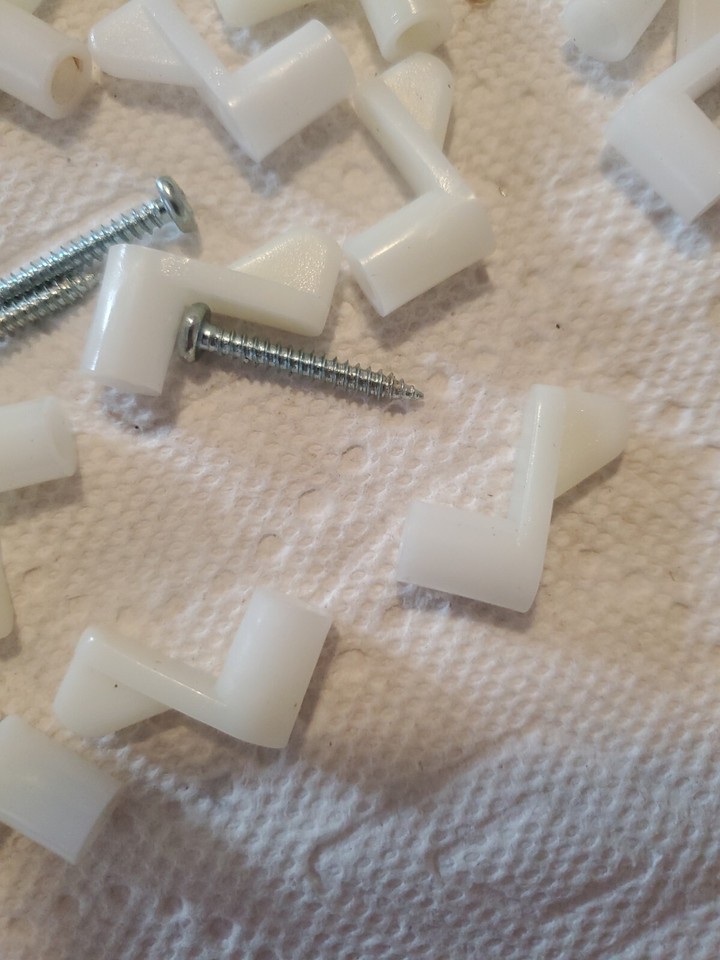 Screen Frame Clips with Screws, White Mobile Home windows 7/16" | eBay