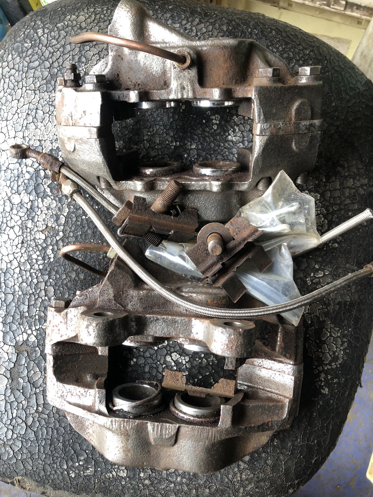 Lock Heed Left And Right Calipers Fits Austin Princess 1976-1982 May ...